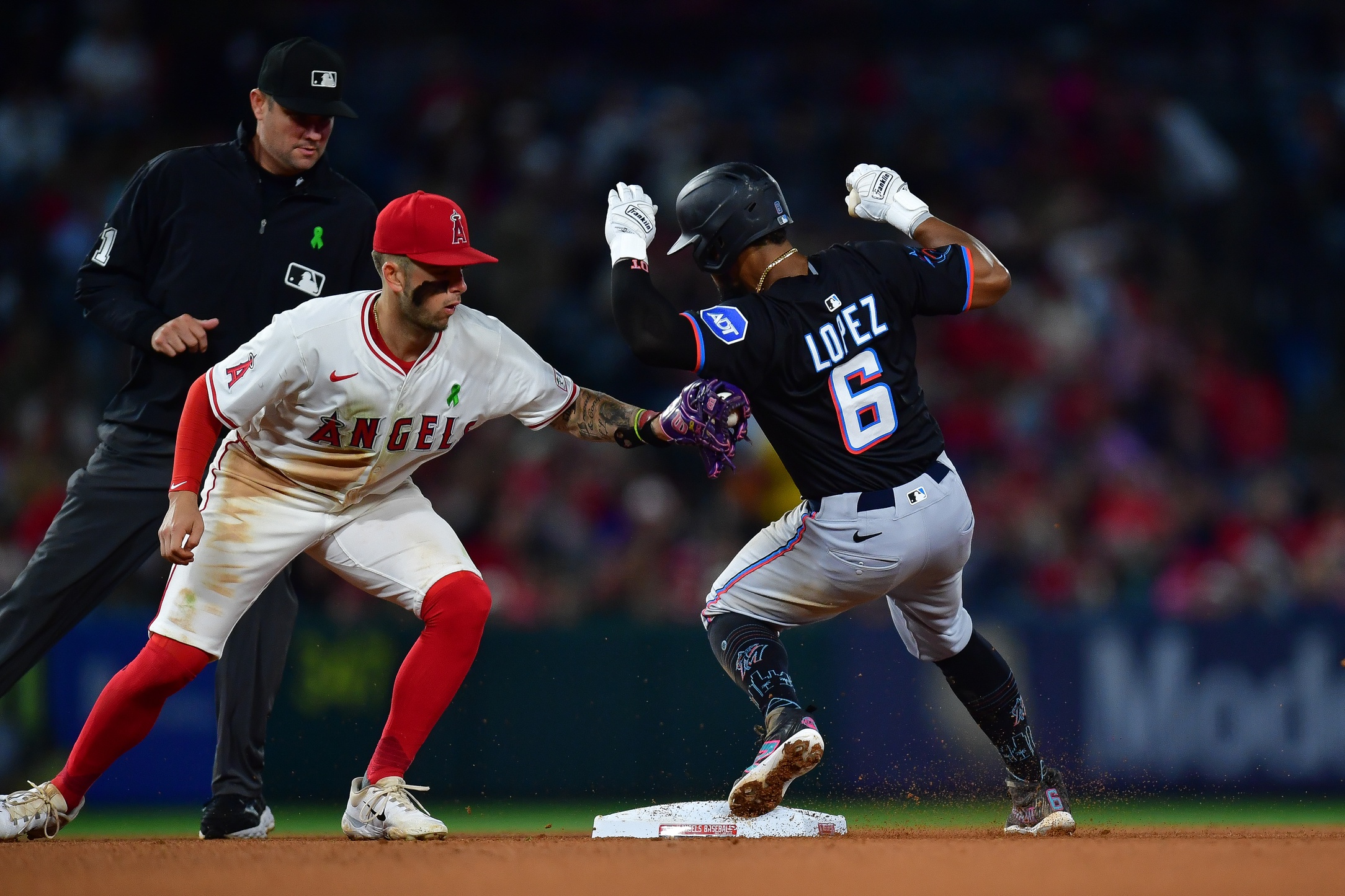 Norby's Three-Run Blast Ends Angels' Win Streak in Marlins' 6-2 Victory ...